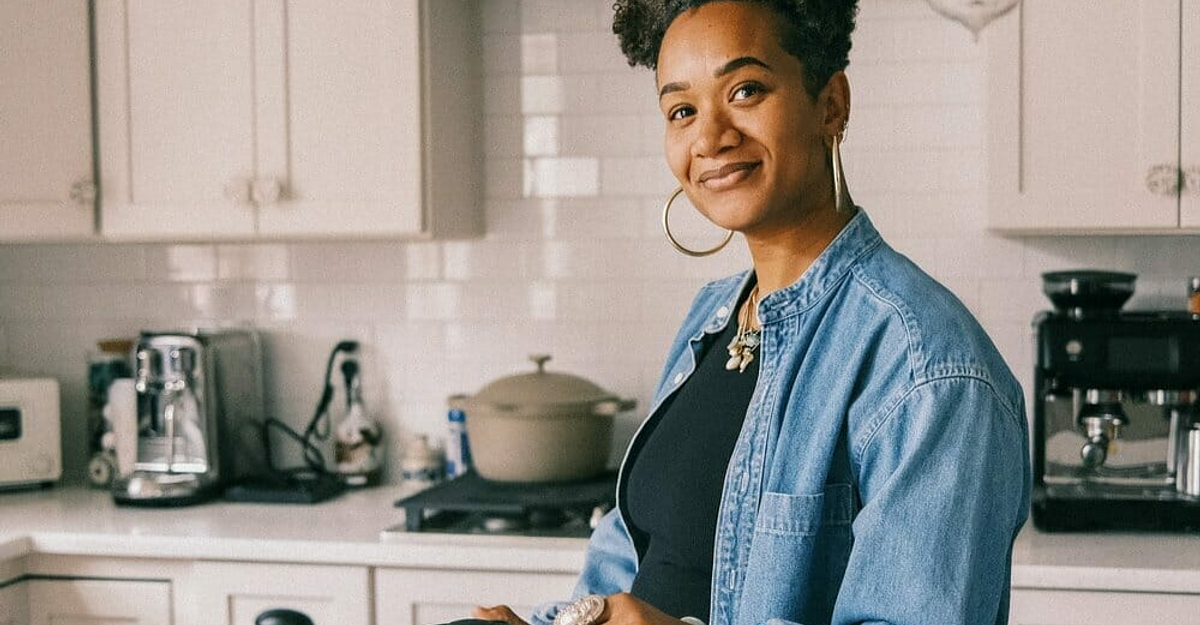 Top 7 Female Life Coaches Who Inspire Us